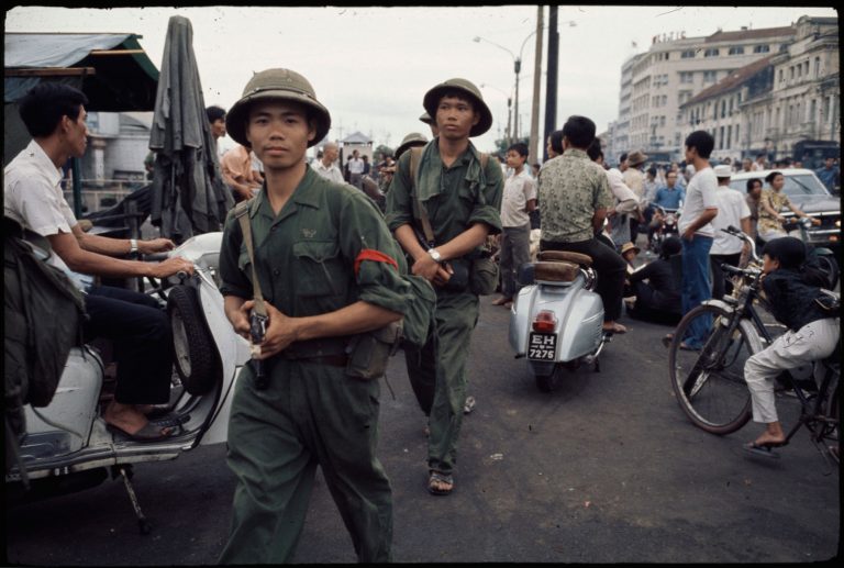 FALL / LIBERATION OF SAIGON, APRIL 1975 - DCL - Catherine Leroy ...